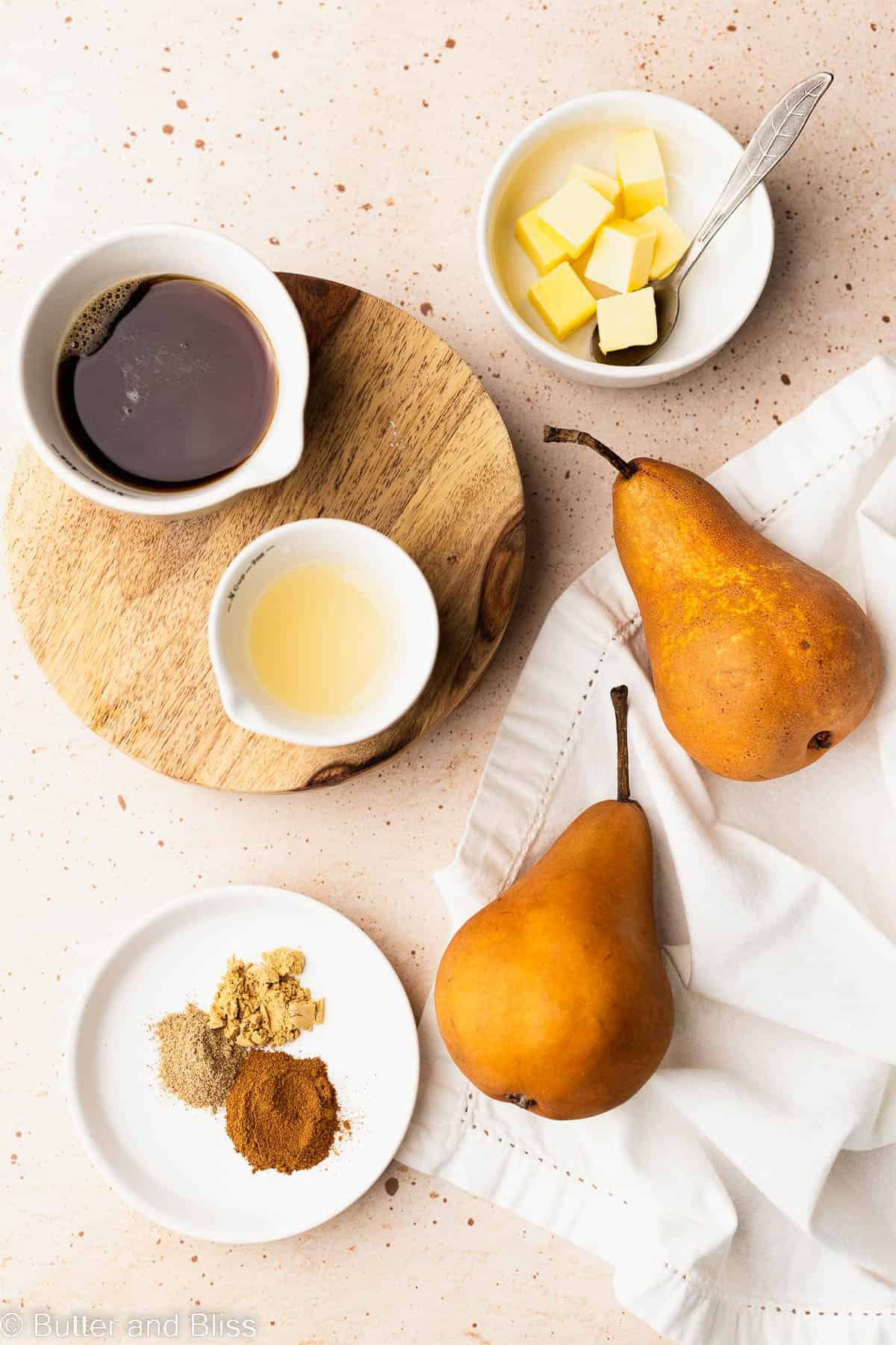 Maple Syrup Cinnamon Baked Pears