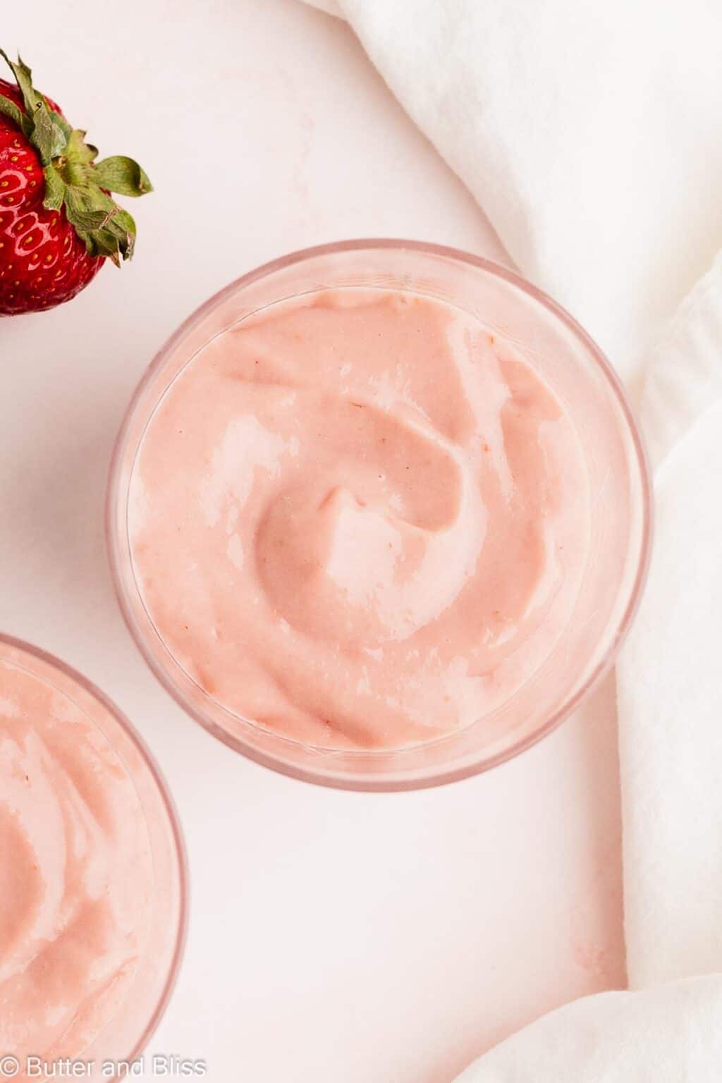 Fresh Strawberry Pudding For Two